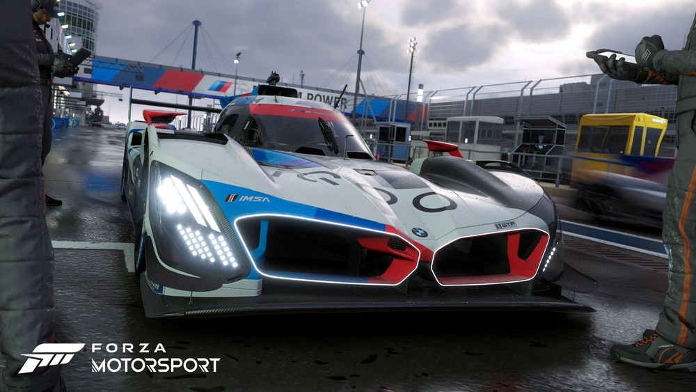 Race into 2025 with BMW Month in Forza Motorsport